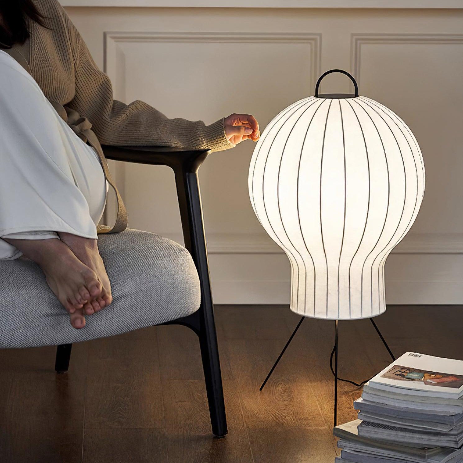 Sofisticación y estilo: lámparas de pie de seda para tu hogar - Docos