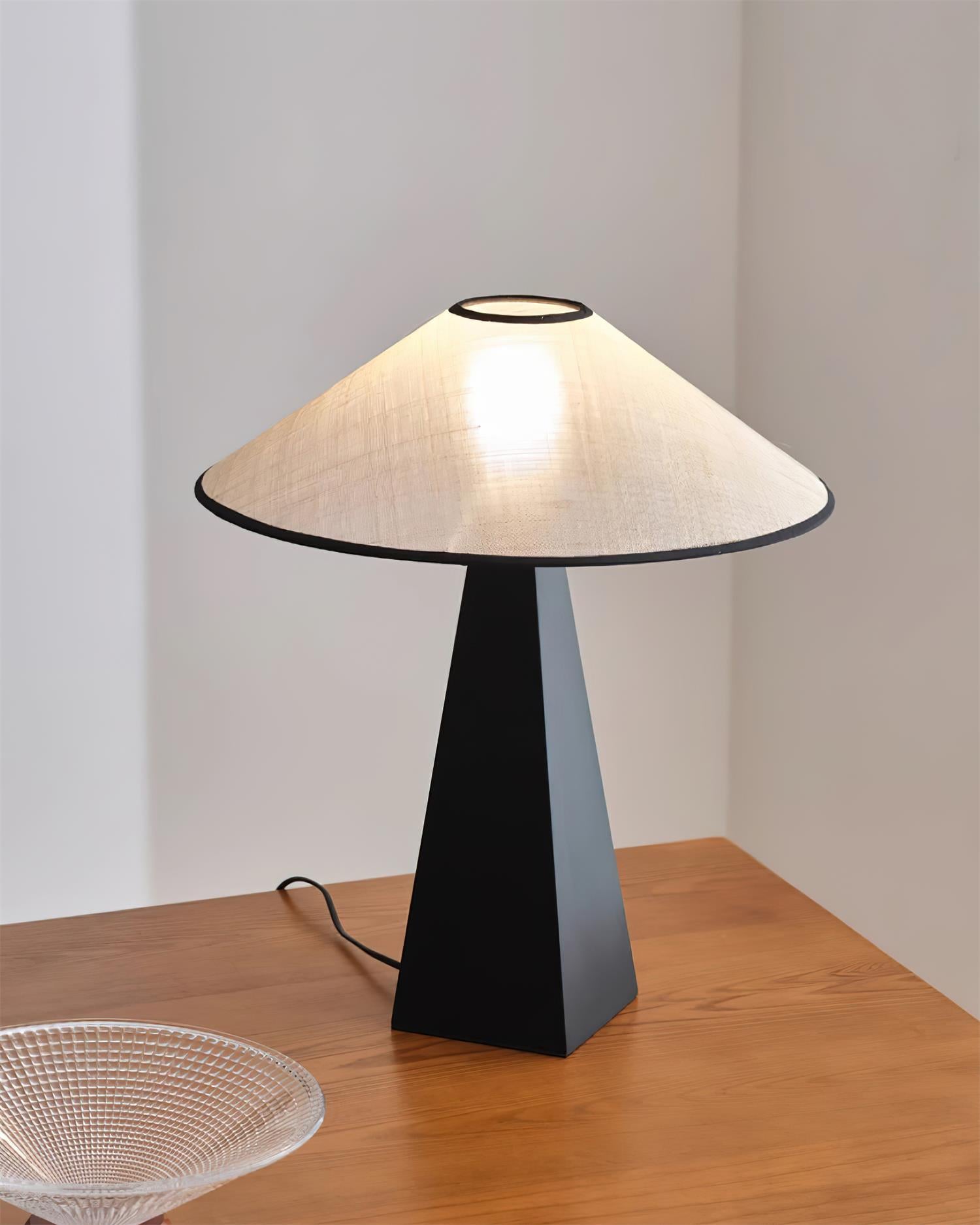 Akira Table Lamp - Docos
