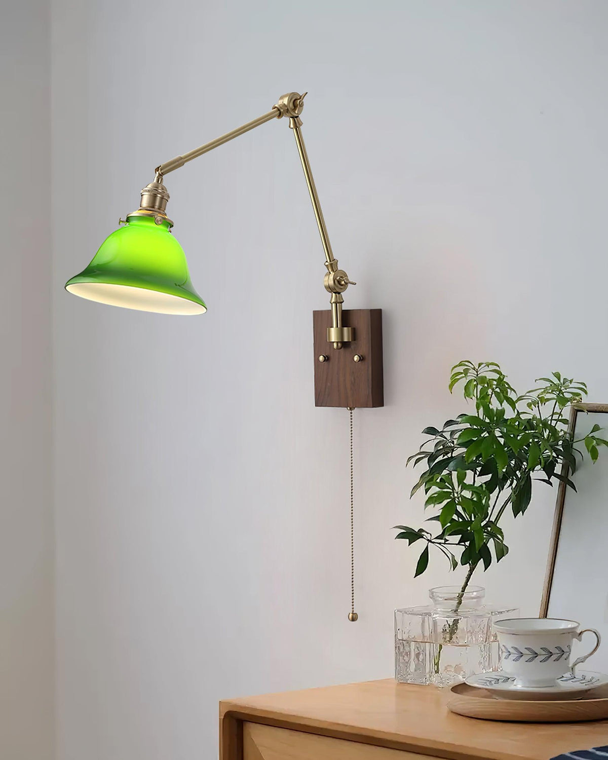 Banker Swing Arm Wall Light 7″- 4.3″ - Docos