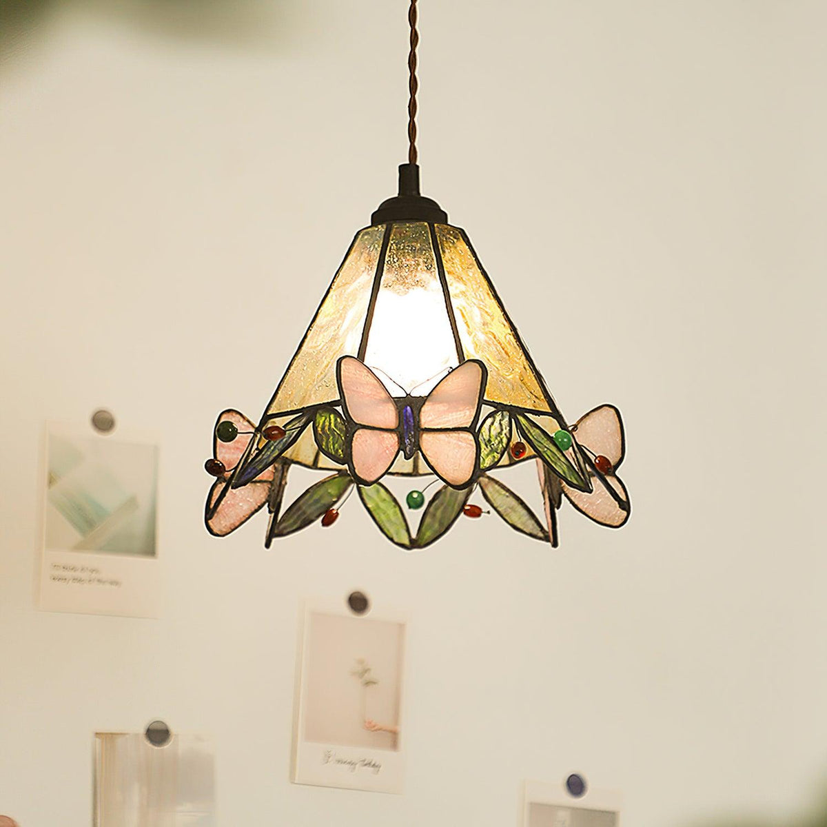 Briandy Tiffany Pendant Lamp - Docos