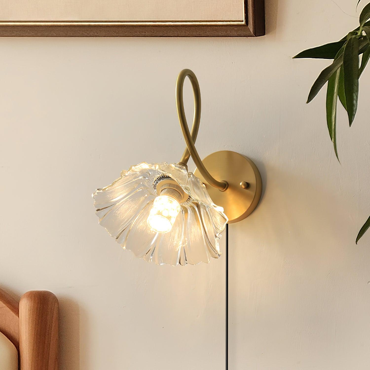 Century Lotus Leaf Plug In Wall Lmap - Docos
