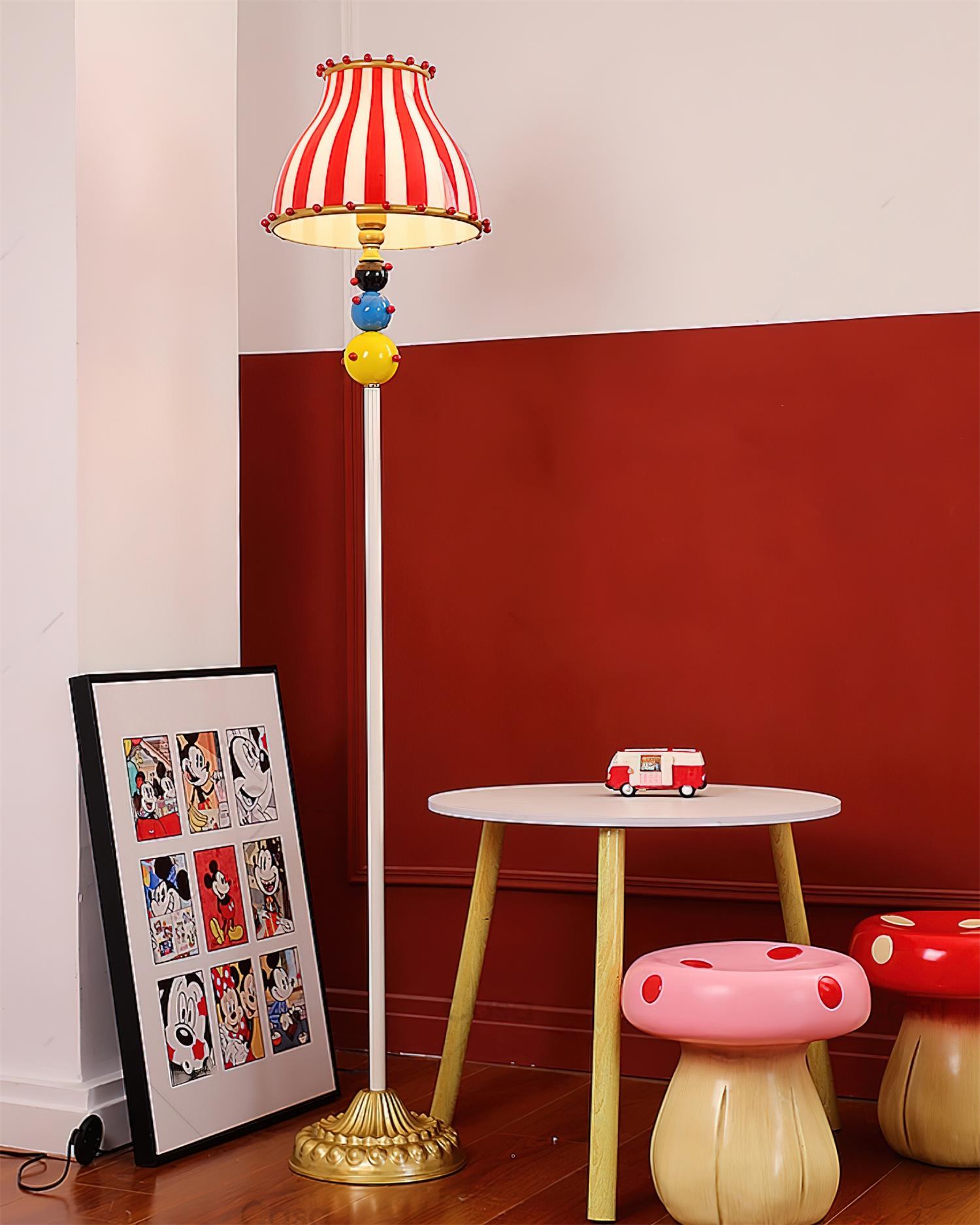 Circus Floor Lamp - Docos