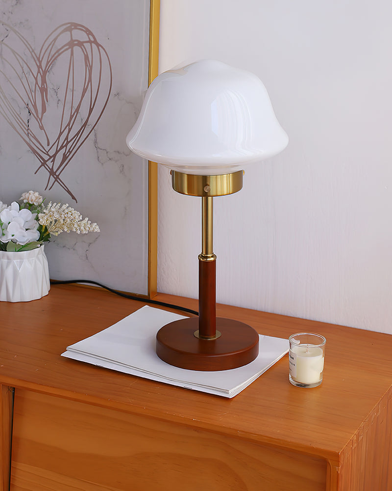 Clara Table Lamp - Docos