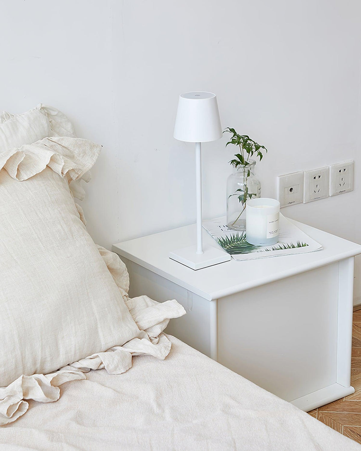 Doku Table Lamp - Docos