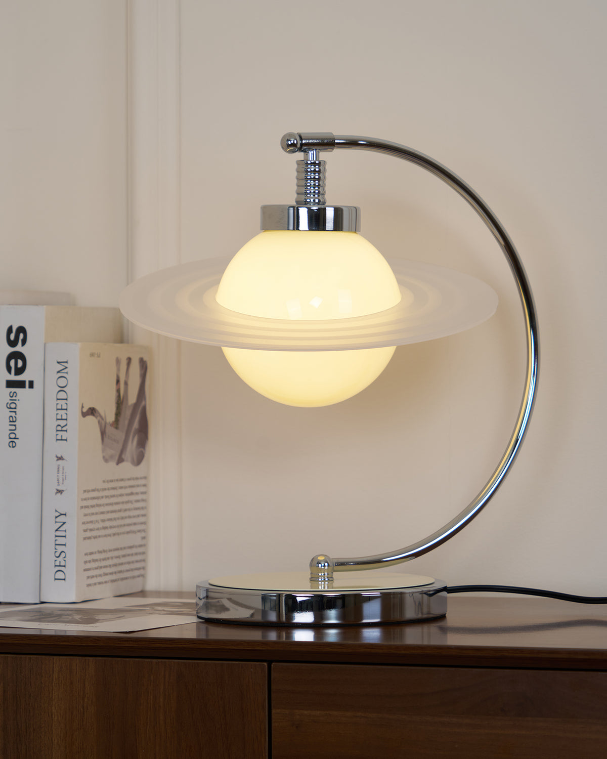 Green Planet Table Lamp - Docos