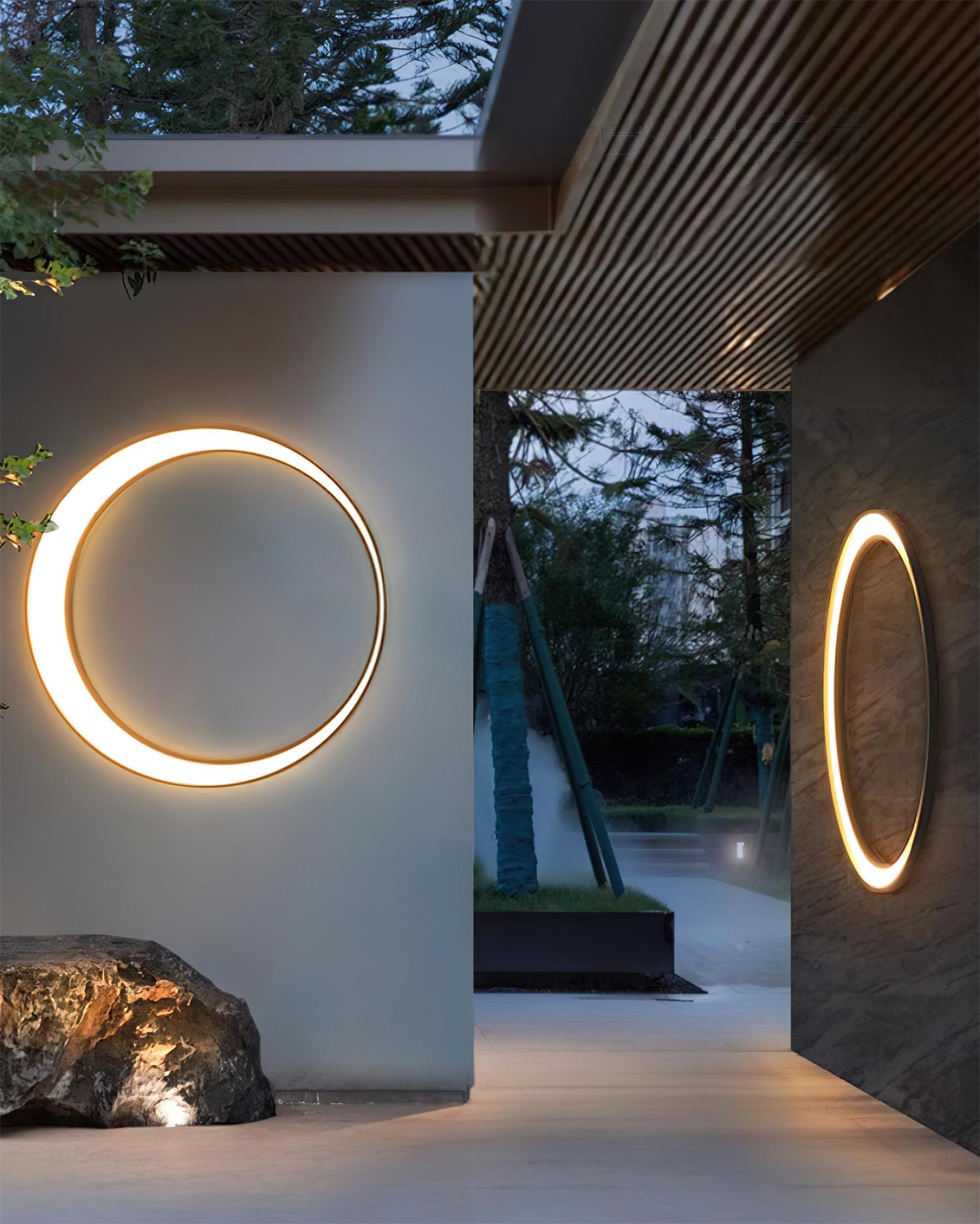 Half Moon Outdoor Wall Lamp - Docos