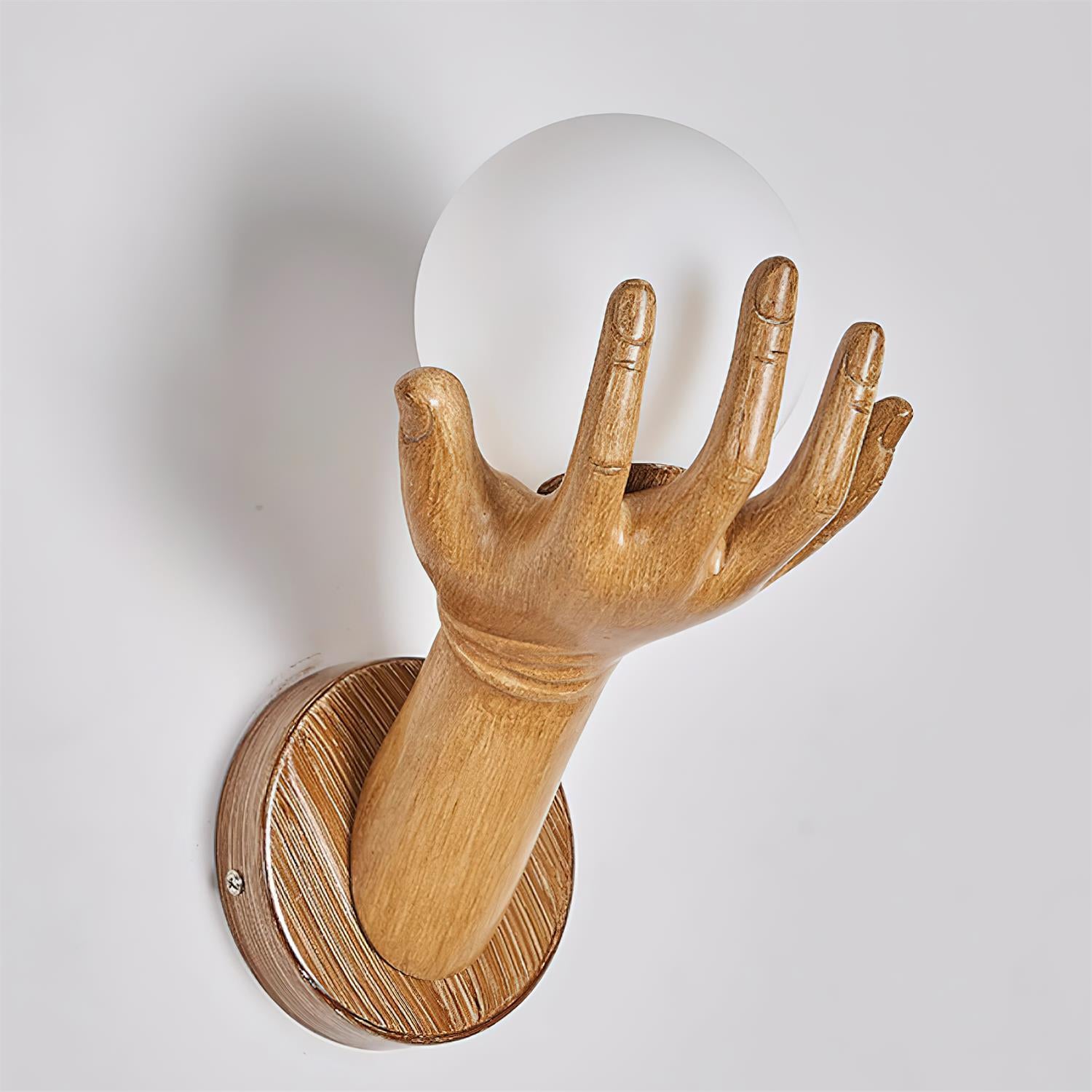 Hand of Victory Wall Lamp - Docos