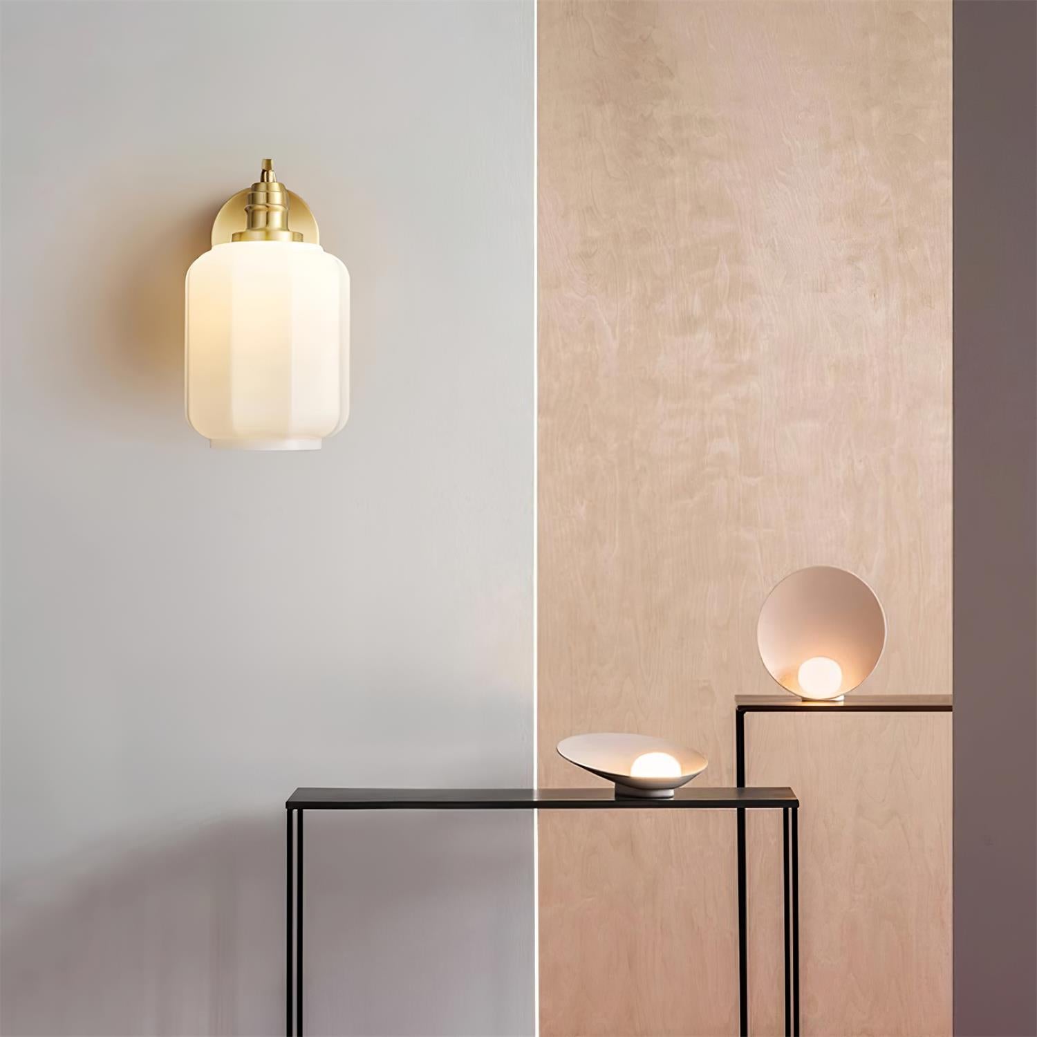 Henry Plug In Wall Lamp - Docos