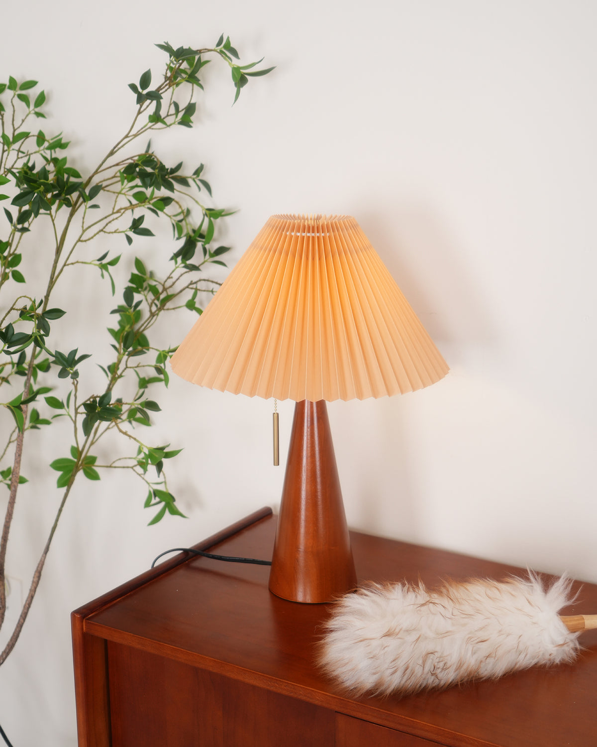 Hokie Wood Table Lamp - Docos