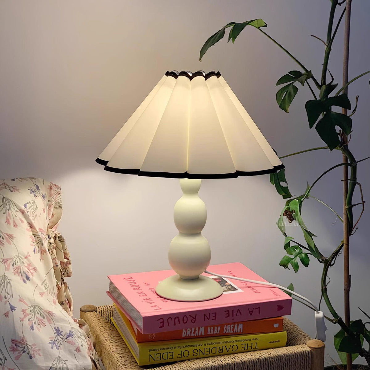 Lauren Table Lamp - Docos