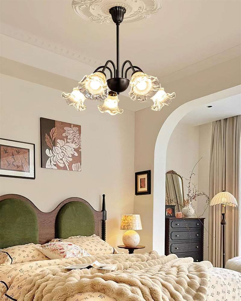 Lilura Chandelier - Docos