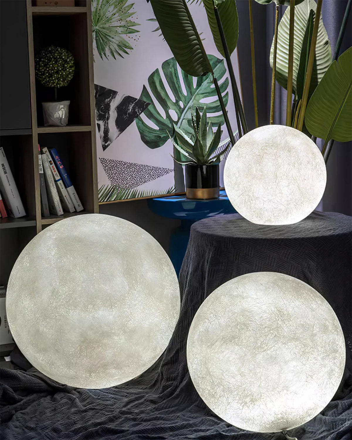 Moon Table Lamp - Docos
