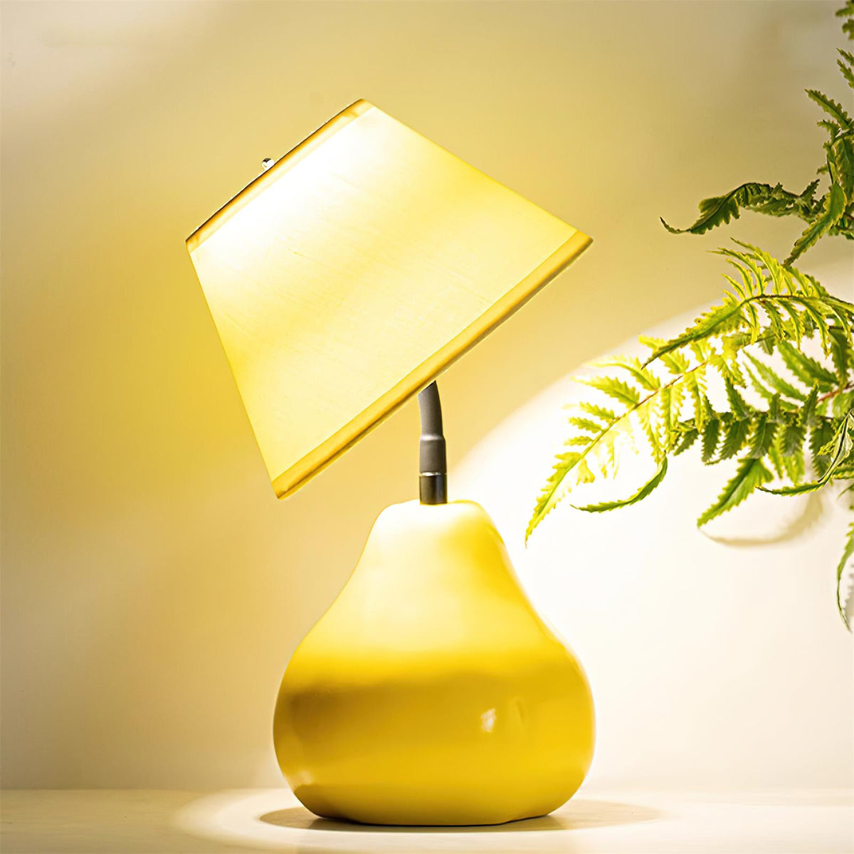 Pear Table Lamp - Docos