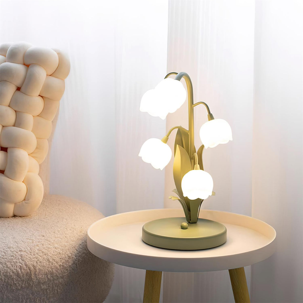 Sara Orchid Table Lamp - Docos