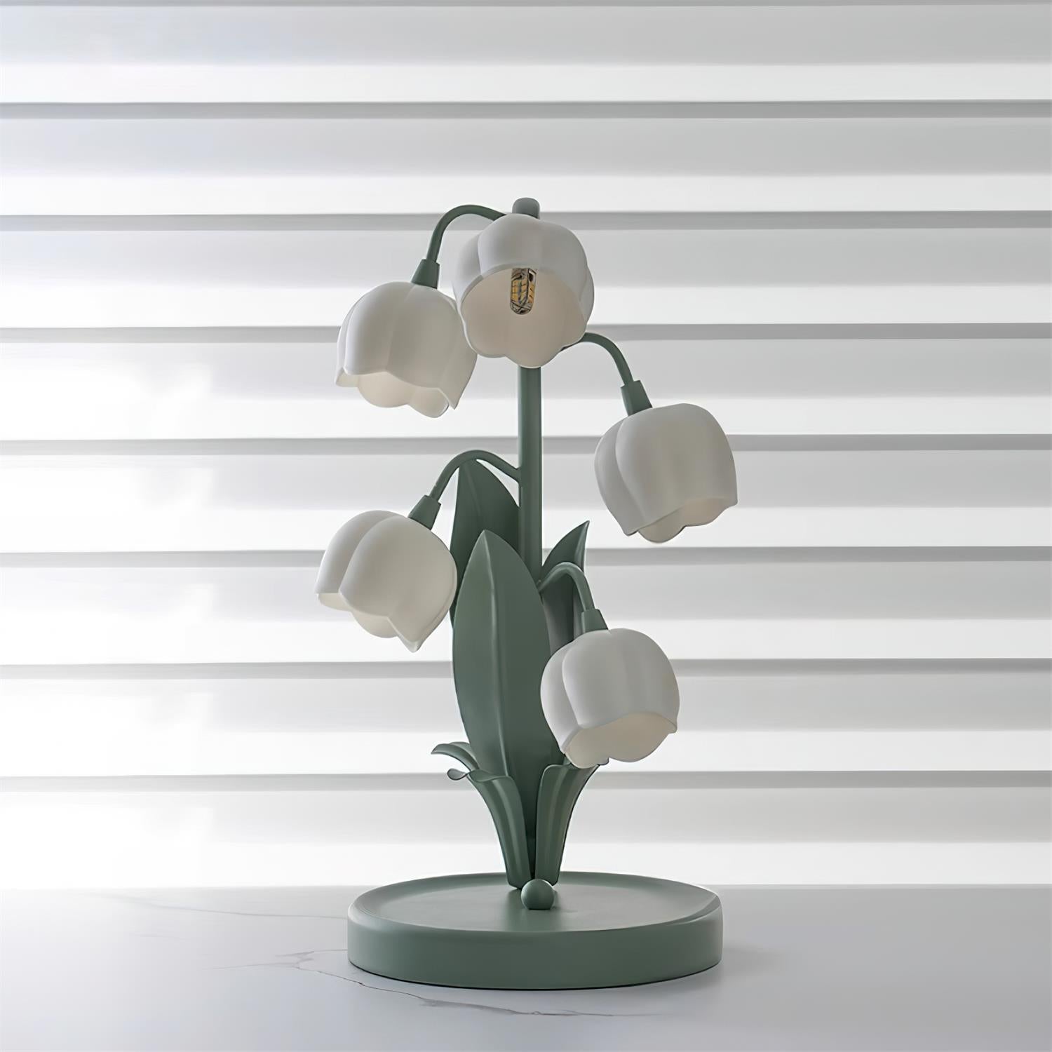 Sara Orchid Table Lamp - Docos