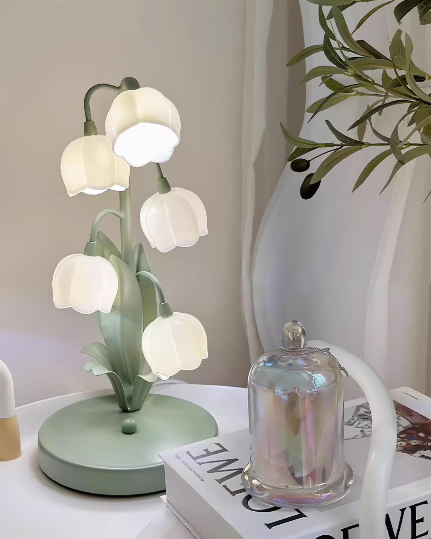 Sara Orchid Table Lamp - Docos