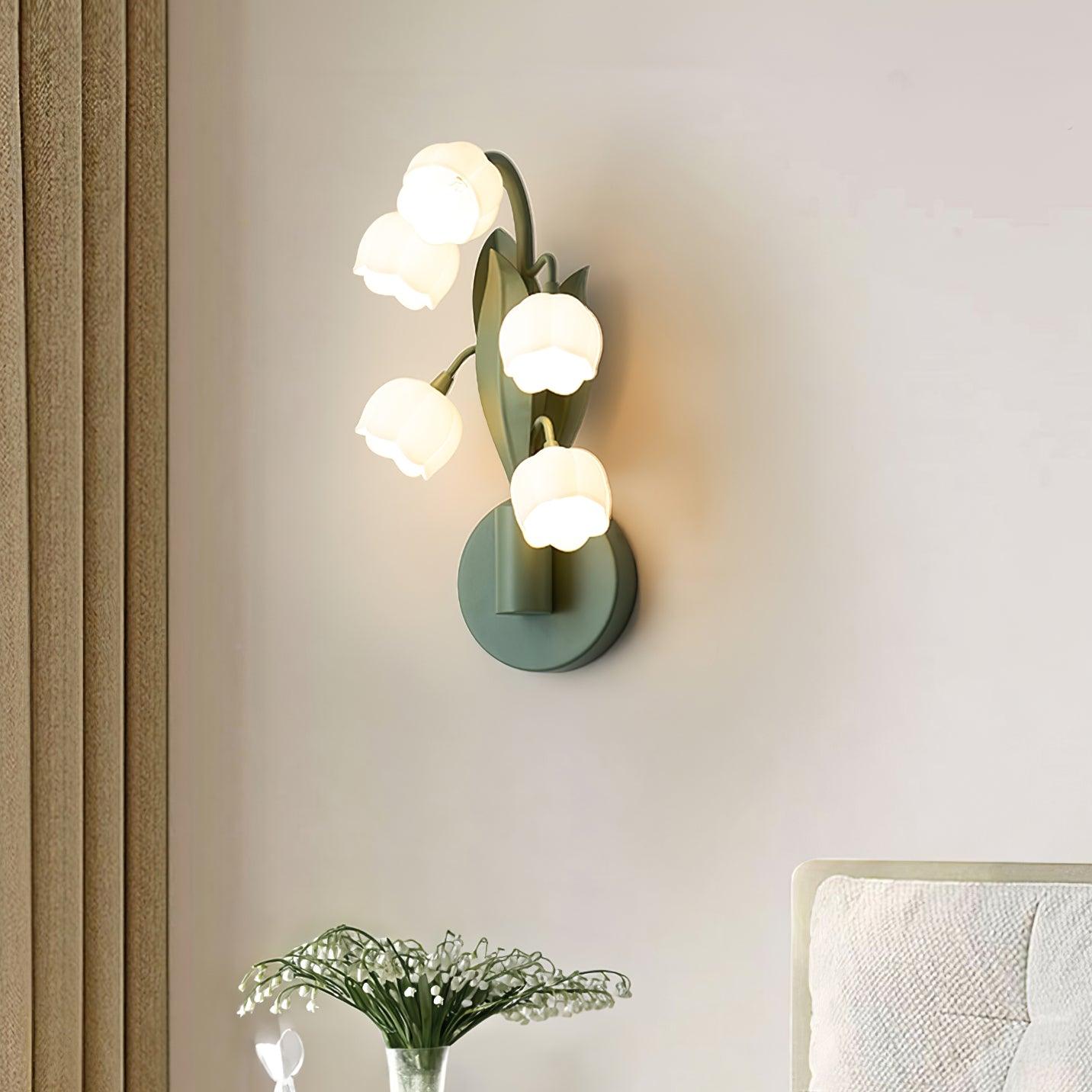 Sara Orchid Wall Lamp - Docos