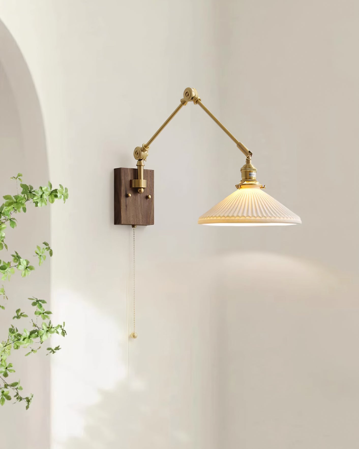 Silverton Swing Arm Wall Lamp - Docos