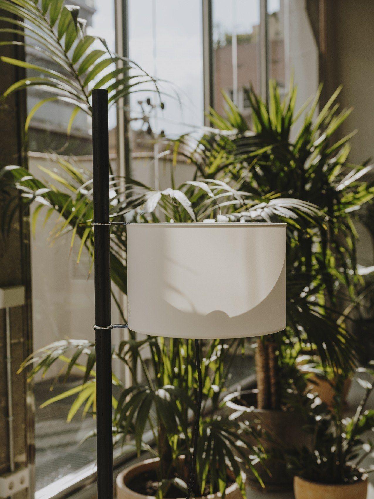 Gerald Wood Floor Lamp - Docos